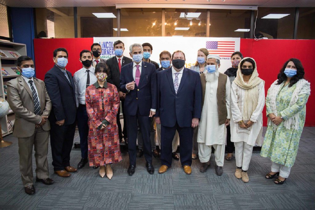 U.S. Embassy Inaugurates Maker Lab at the National Library of Pakistan