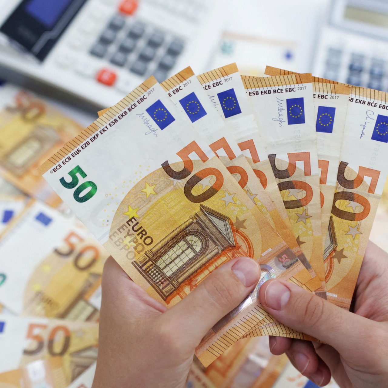 Euro Rate in Pakistan Today EUR to PKR 11 Jan 2023