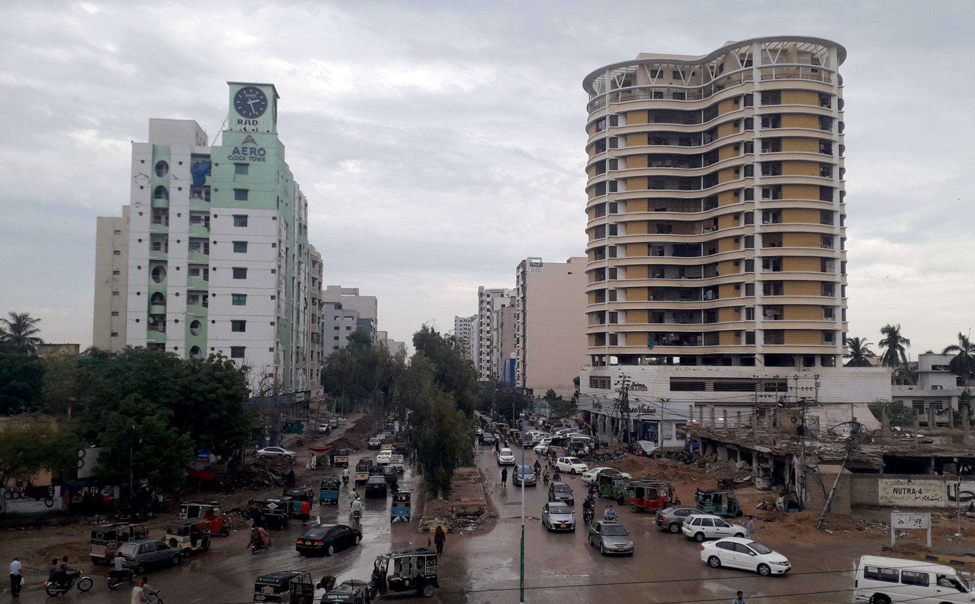 Karachi's Best Residential Areas: Finding Your Ideal Home