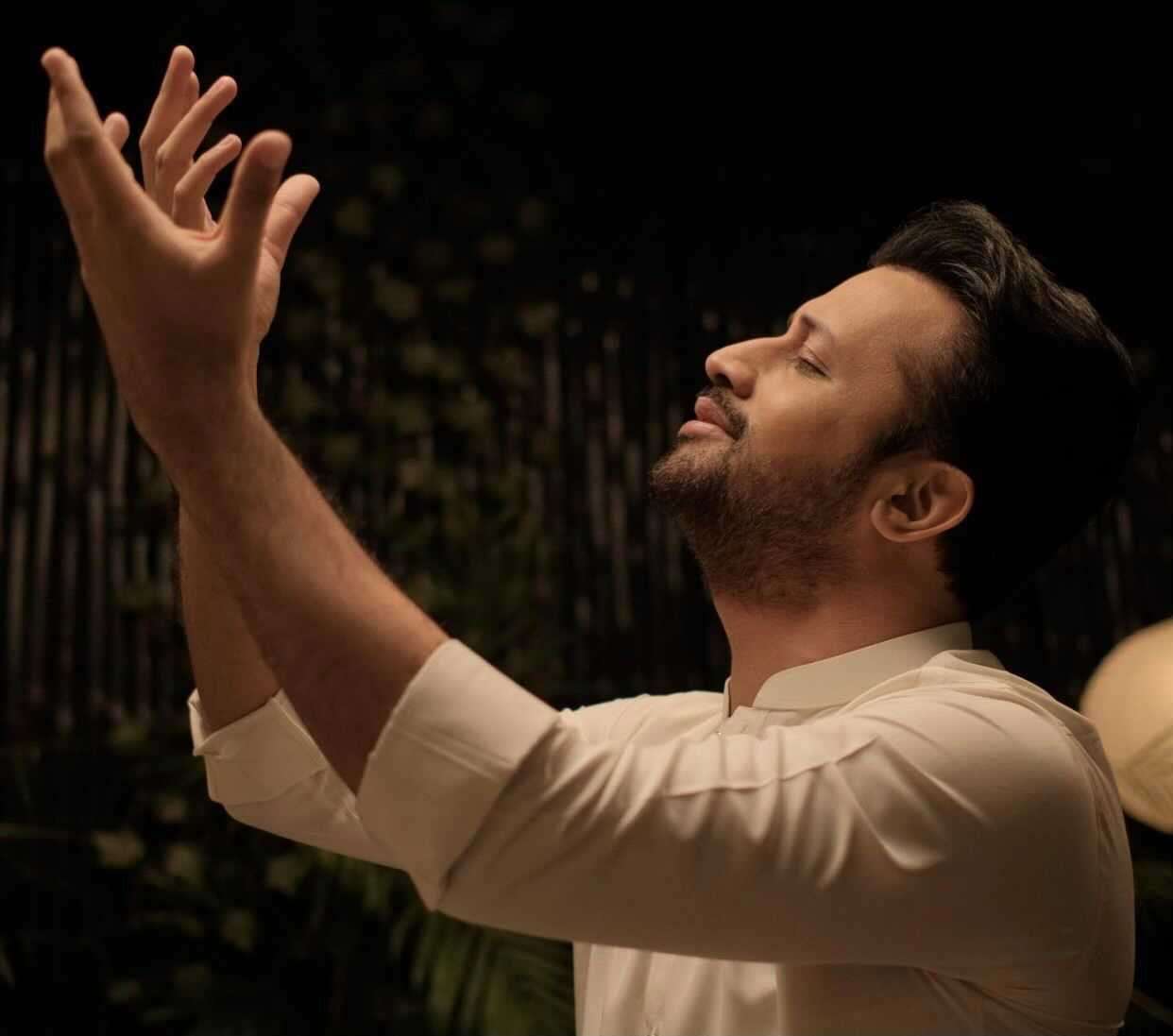 Singer Atif Aslam Seeks Forgiveness from Allah for Past Songs